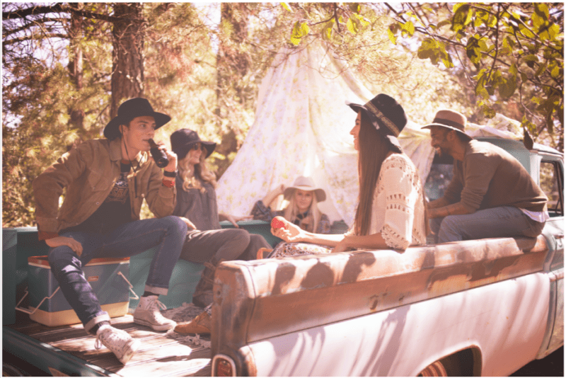 Follow the Rabbit - Peter Grimm | Party Digest